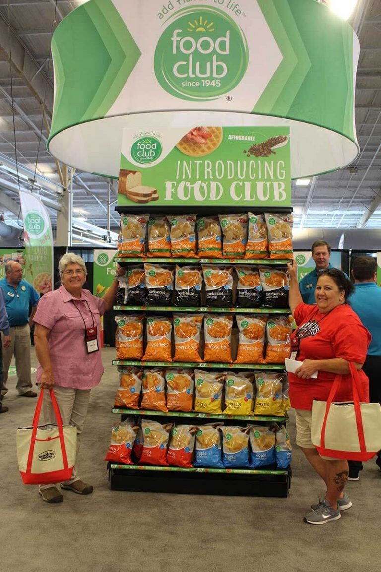 Associated Grocers Holds Fall Show And Golf Tournament, Donates Food