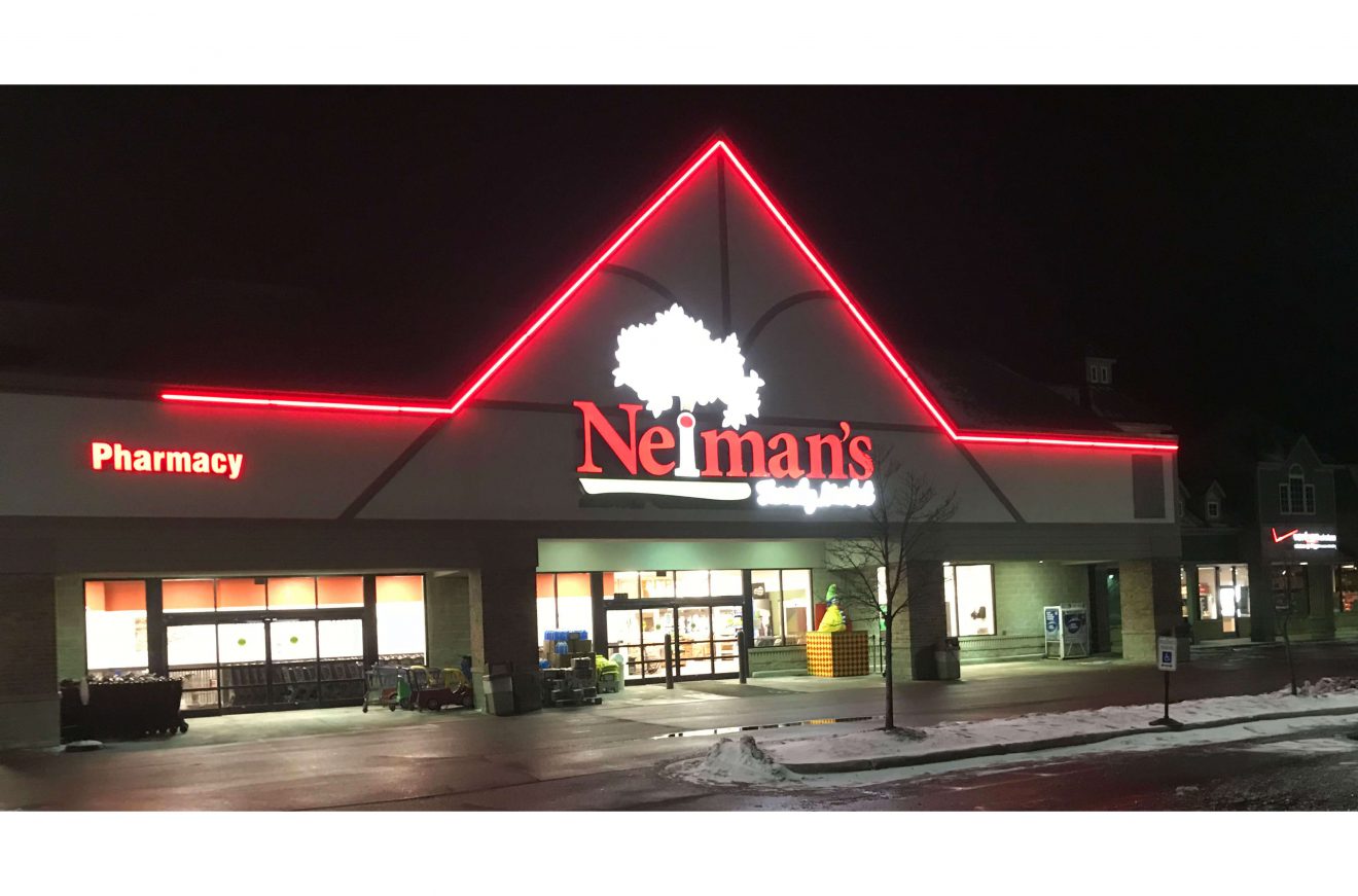 Neiman siblings continue family tradition; Company is hometown store