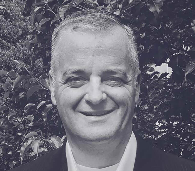 Rosie Hires Finn As CFO And Hemingway As SVP Of Marketing