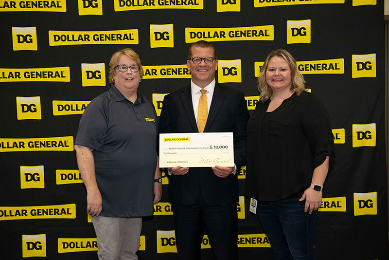 Dollar General Celebrates Grand Opening Of Walton, Kentucky DC