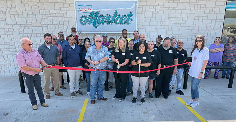 Yesway Celebrates Opening Of Its Allsup’s Market In Slaton, Texas