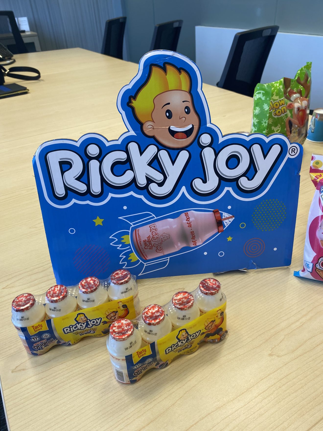 Ricky Joy Company Serves Up Drinks, Candies And Jellies
