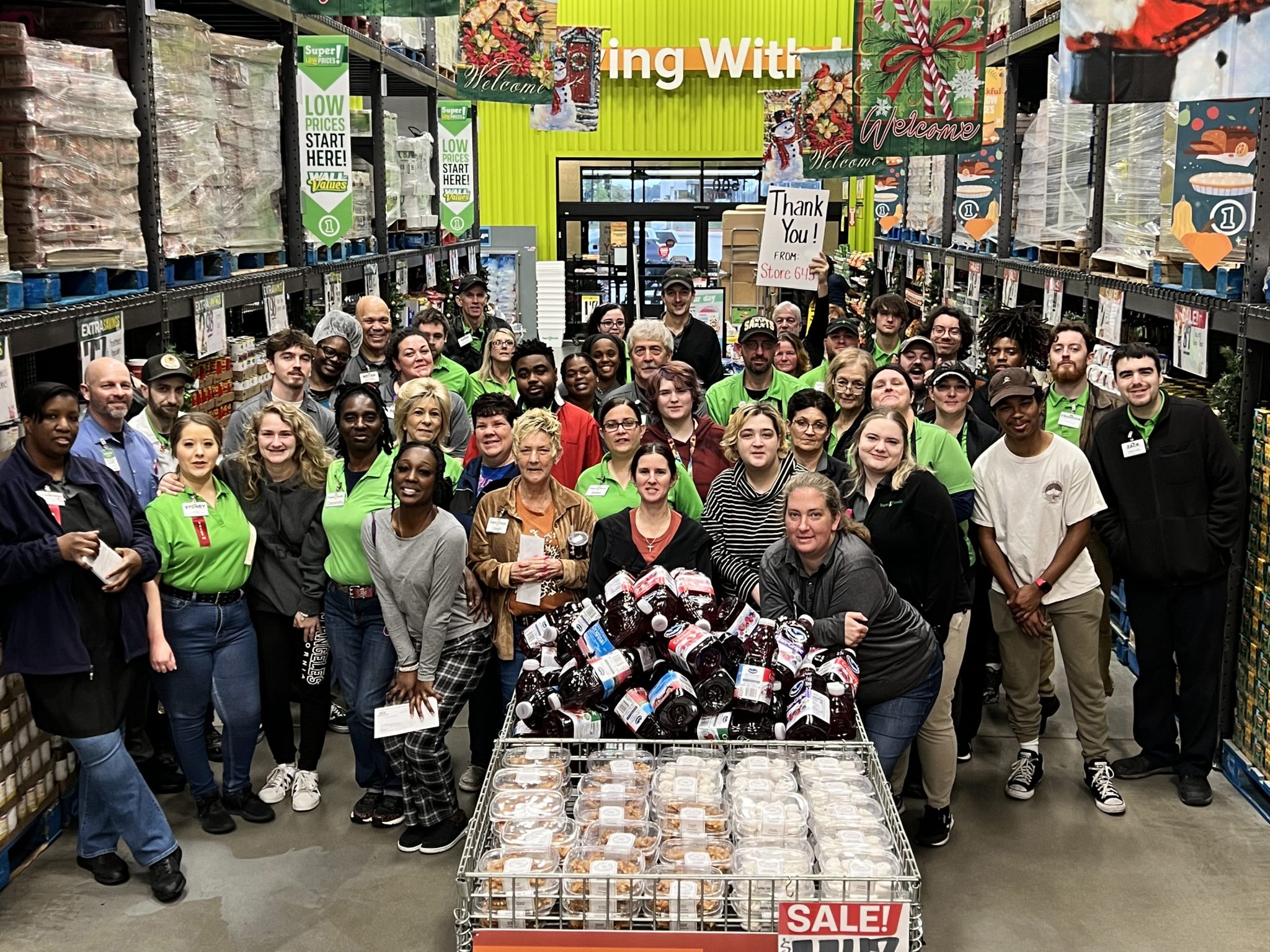 Brookshire Grocery Co. Distributes $3.6M In Employee Christmas Checks
