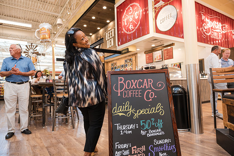 Lowes Foods' In-Store Atmosphere Offers Sense Of Community