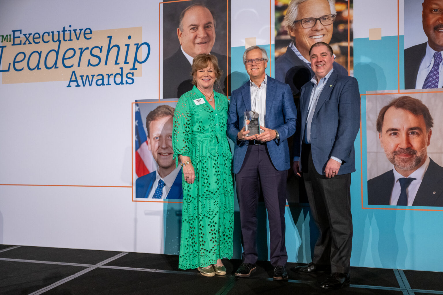 Former Longtime Wakefern Chairman Accepts FMI Honor