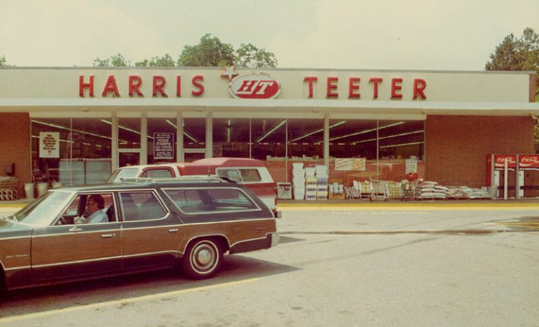Harris Teeter, ‘Your Neighborhood Market,’ Remains Cornerstone Of ...