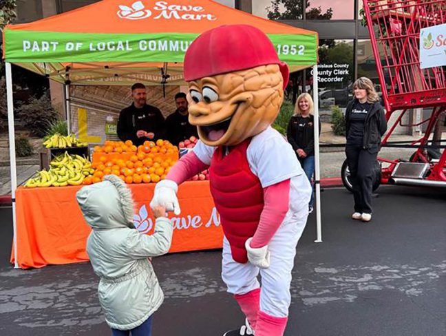 Save Mart Celebrates Partnership With Modesto Nuts During Final Season