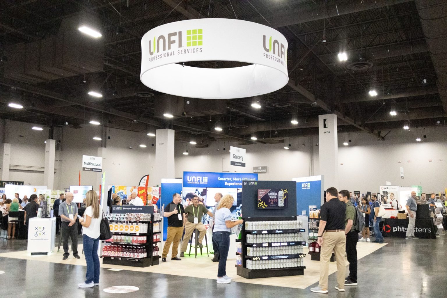 UNFI Celebrates Grocery Retailers During Holiday, Winter Selling Show