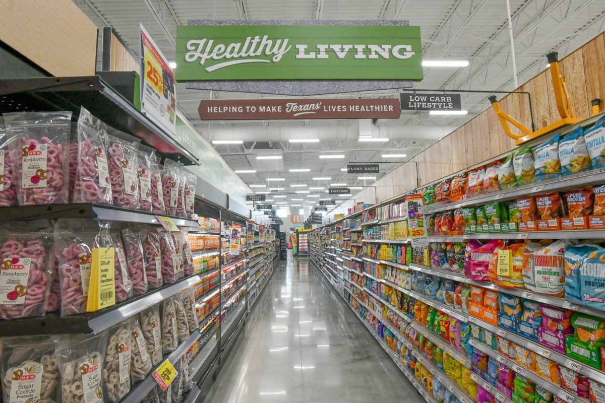 H-E-B Opens Store Near UTSA's Main Campus