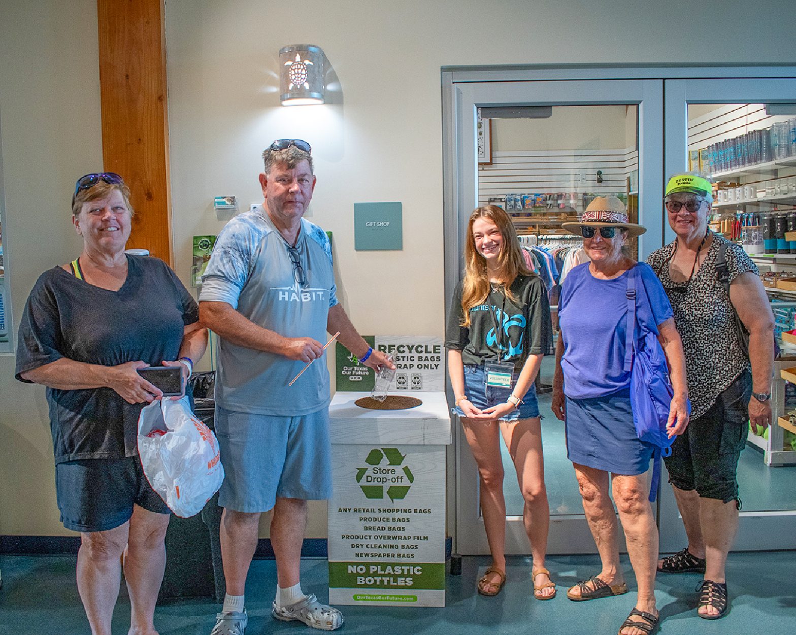 H-E-B Offers Free Nature Center Admission For Texas Recycles Day